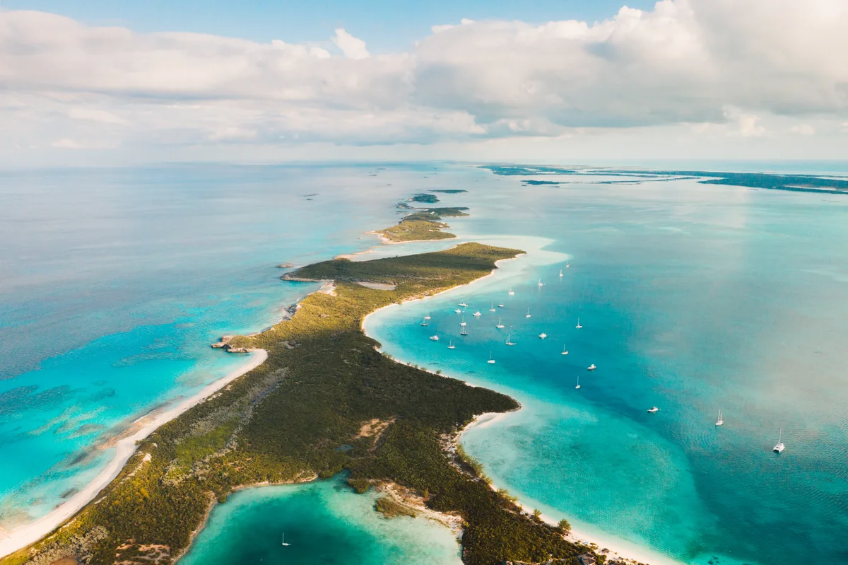 Sailing adventures: the 5 best routes in the Bahamas