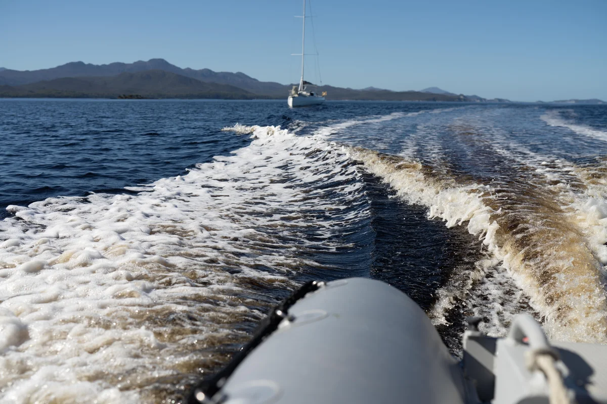 A Complete Guide to Small Boat Adventures