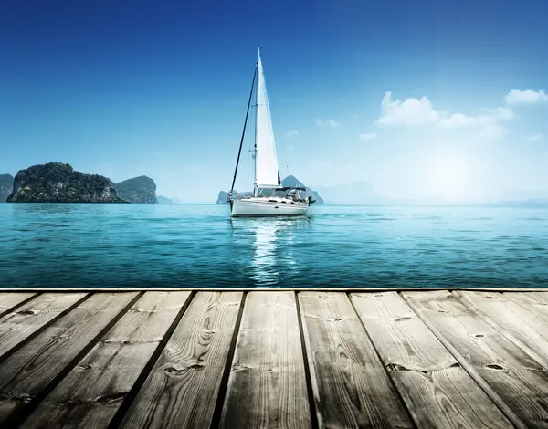 Discover ideal liveaboard boats: Your floating home