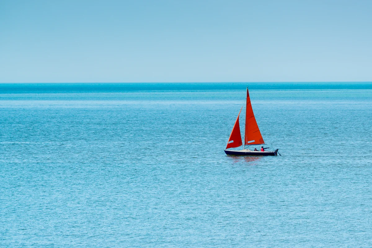 Solo dinghies for single-handed sailing