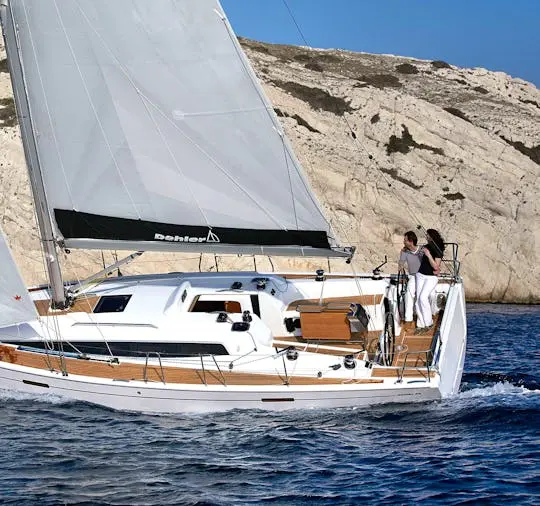 Discover the Dehler 38: Charter Luxury Yacht in Greece | Yachting.com