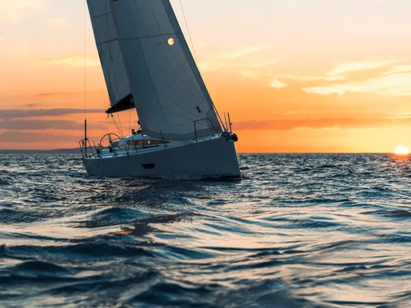Discover the Elan E4 - Your Ultimate Sailing Experience!
